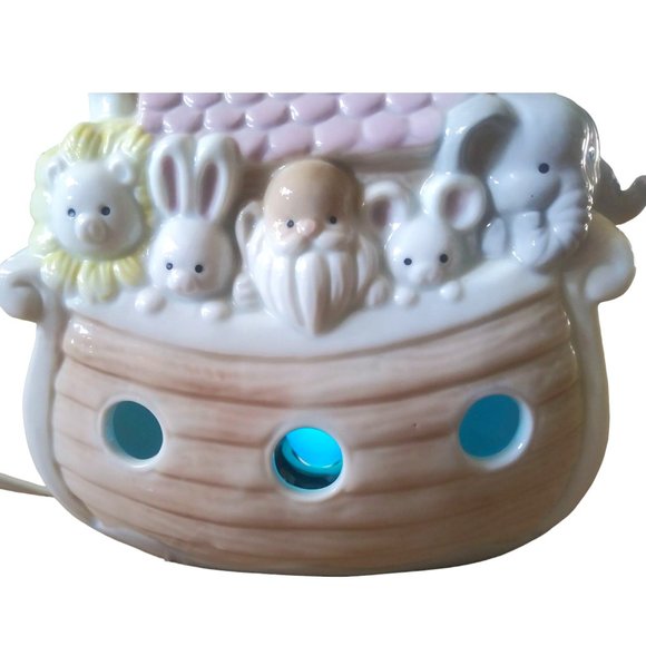 Enesco | Accents | Vtg Enesco Porcelain Noahs Ark Night Light Shade ...
